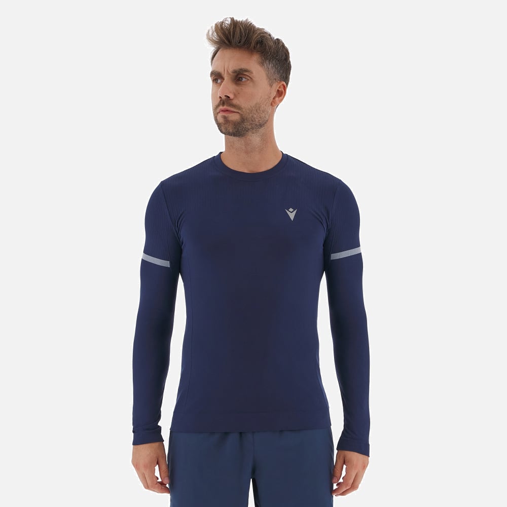 Activewear and Athletic Clothing | Macron | Worldwide Shipping